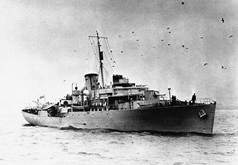 WWII H.M.S. Anchusa — myclassicnews